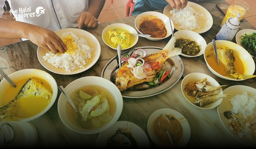 20 Port Makan Tengahari Wajib Cuba di Kuantan